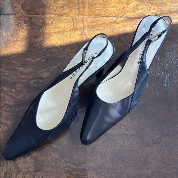 Apostrophe | Shoes | Vintage Apostrophe Black Leather Pointed Slingback ...